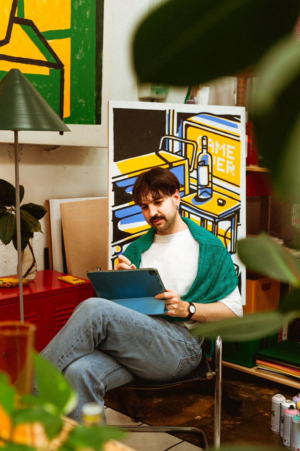 How 'visual expressionist' Oscar Medina builds his 360° creative ...